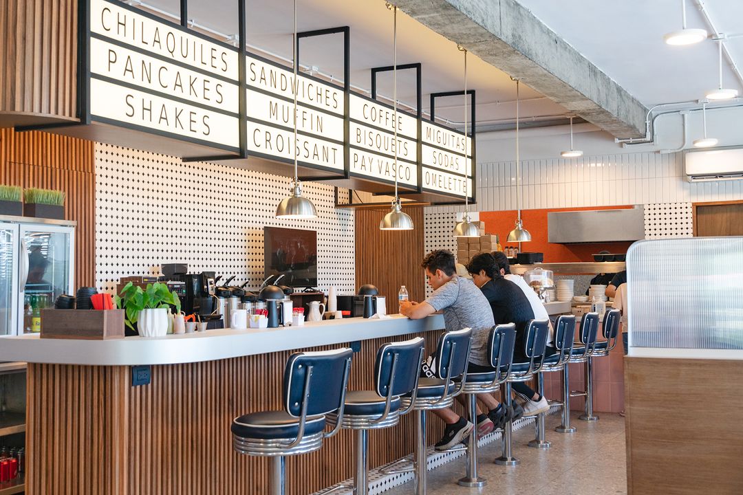 Ruster, el restaurante vintage de Monterrey - Dapper Magazine