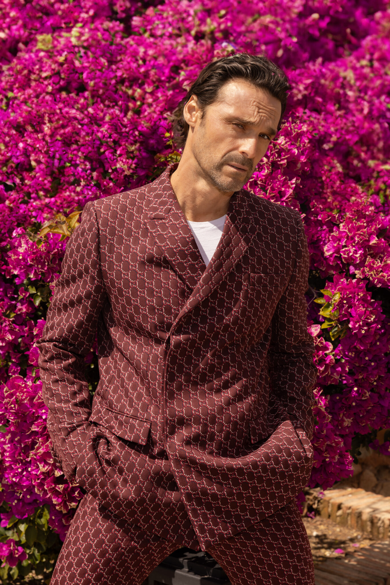 Iván Sánchez: La evolución de un actor sin fronteras - Dapper Magazine
