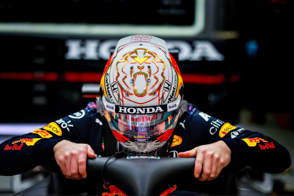 ¿Qué necesita Max Verstappen para ser campeón del mundo? - Dapper Magazine